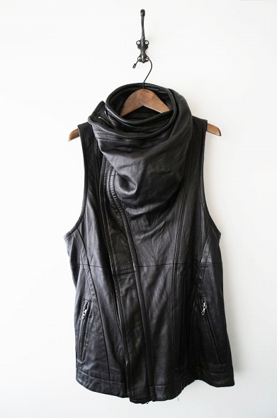 MA_JULIUS（ユリウス）：ハイネックラムレザーベスト « ブランド衣類 宅配買取専門店 TRESOR
