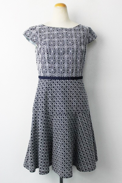 TOCCA（トッカ）：GARDEN STOCK ドレス « ブランド衣類 宅配買取専門店 TRESOR